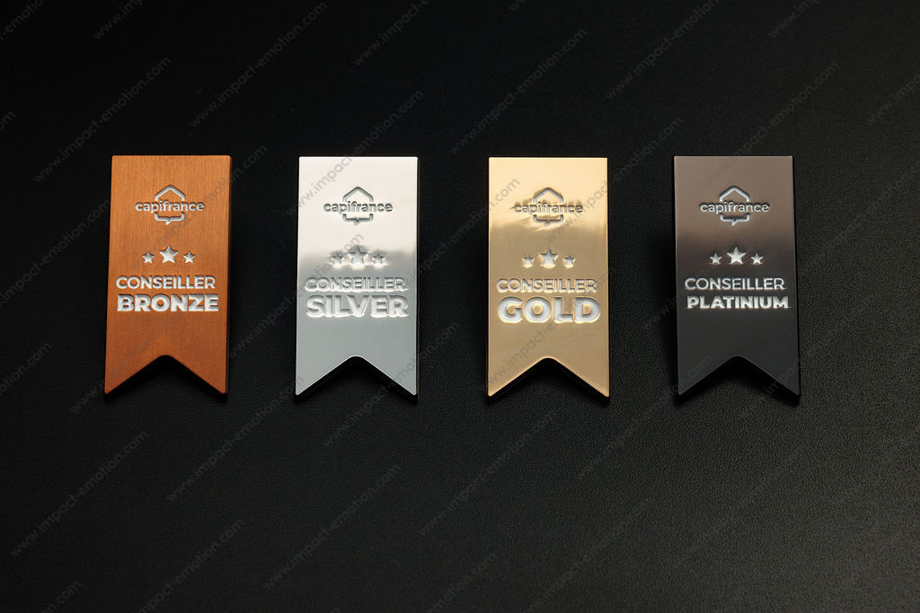 Pin's Personnalisé - Expert en Création de Pin's Prestige