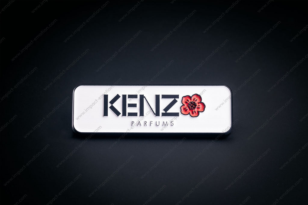 Pins en métal sur mesure pour un style unique